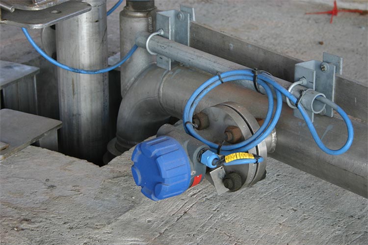 Thermatel TG1 TG2 flow level interface switches with din rail